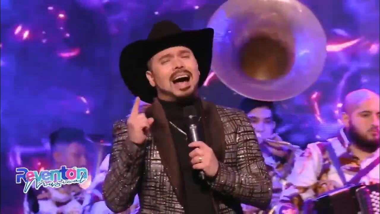 Andy Rave y Su Banda Banda LO QUE TE QUEDA en Reventón Musical - YouTube