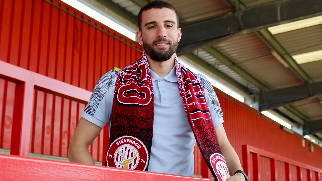 Nick Freeman signs for Stevenage | First Interview - YouTube