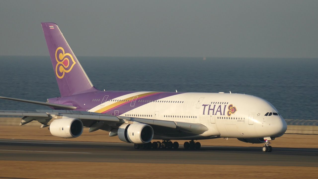 Thai Airways AIRBUS A380 HS-TUC 中部国際空港 セントレア Chubu Centrair ...