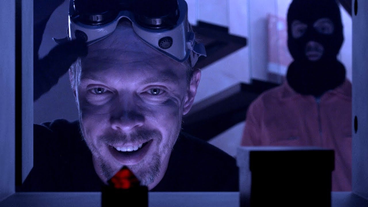 Eye-catching - YouTube