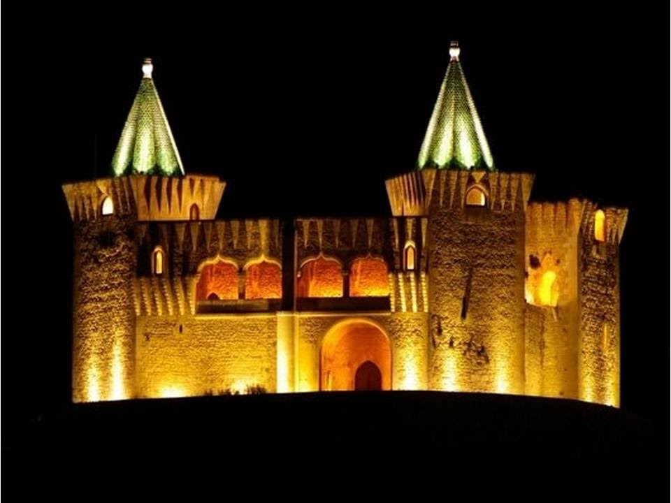 CASTELO DE PORTO DE MÓS - YouTube