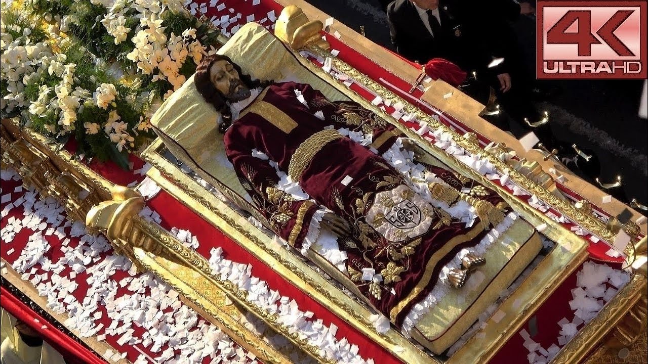 Señor Sepultado de Santo Domingo 2023 - Arco de Correos - 50 Años de ...