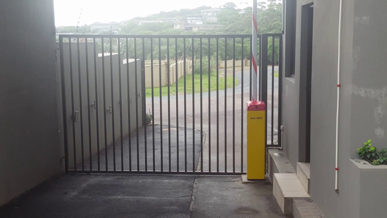 Centurion Sector II Access Boom - YouTube