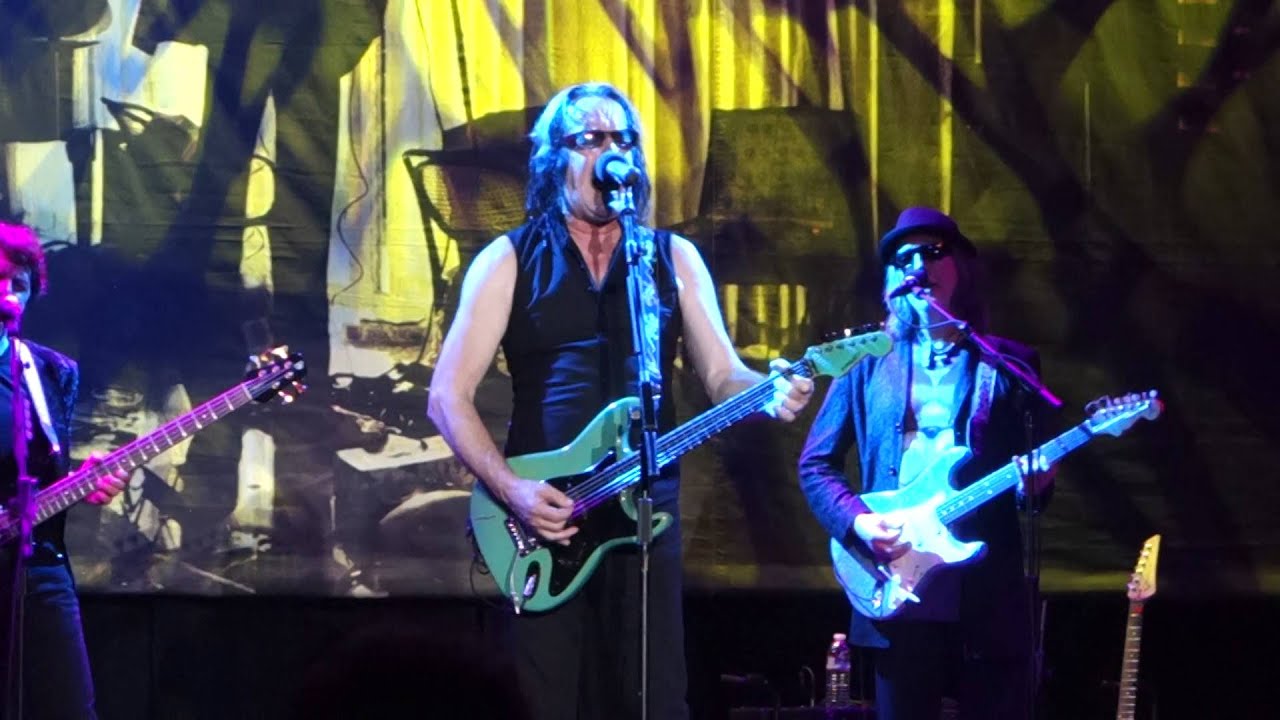 Drive - Todd Rundgren Band at the Fillmore in SF, Jan 14, 2016 - YouTube