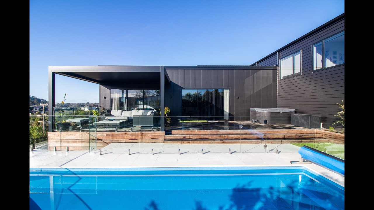 Linea™ Weatherboard and Stria™ Cladding, Black Magic in Riverhead ...