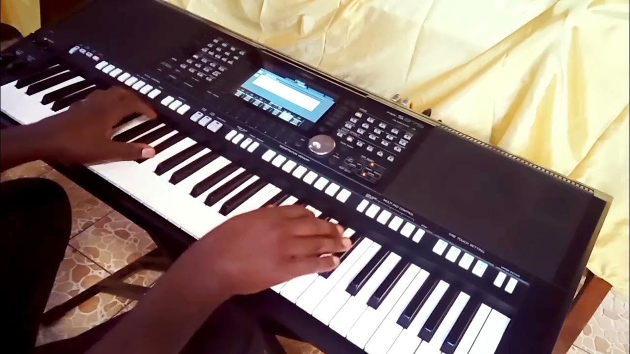 Piano freestyle// Fsharp - YouTube
