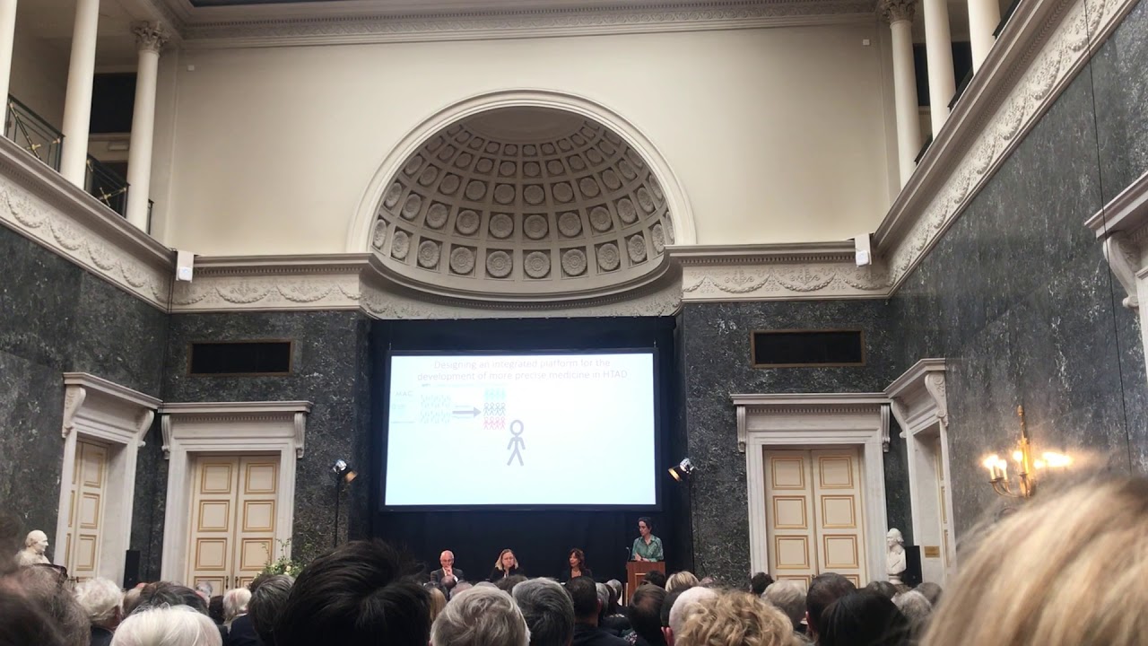 Professeur Julie De Backer discours de réception Fonds Baillet Latour 2019 - YouTube