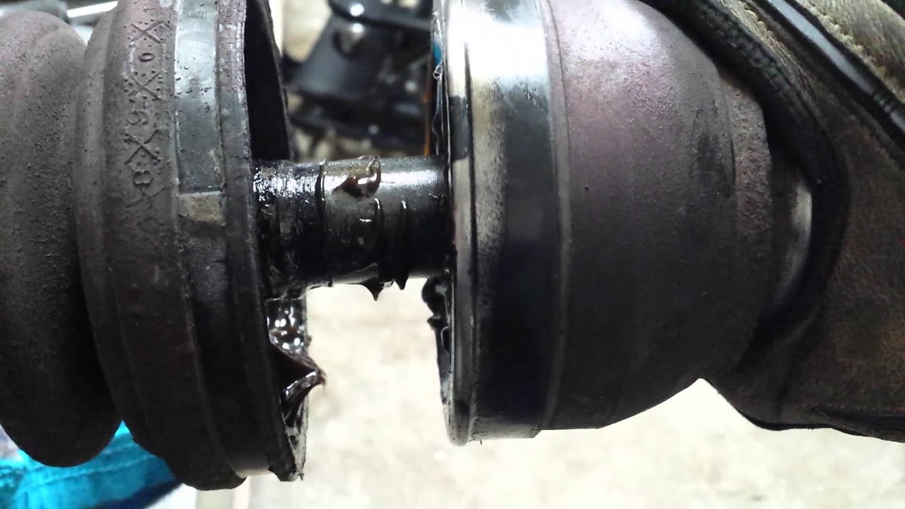 Rear axle play r32 skyline - YouTube