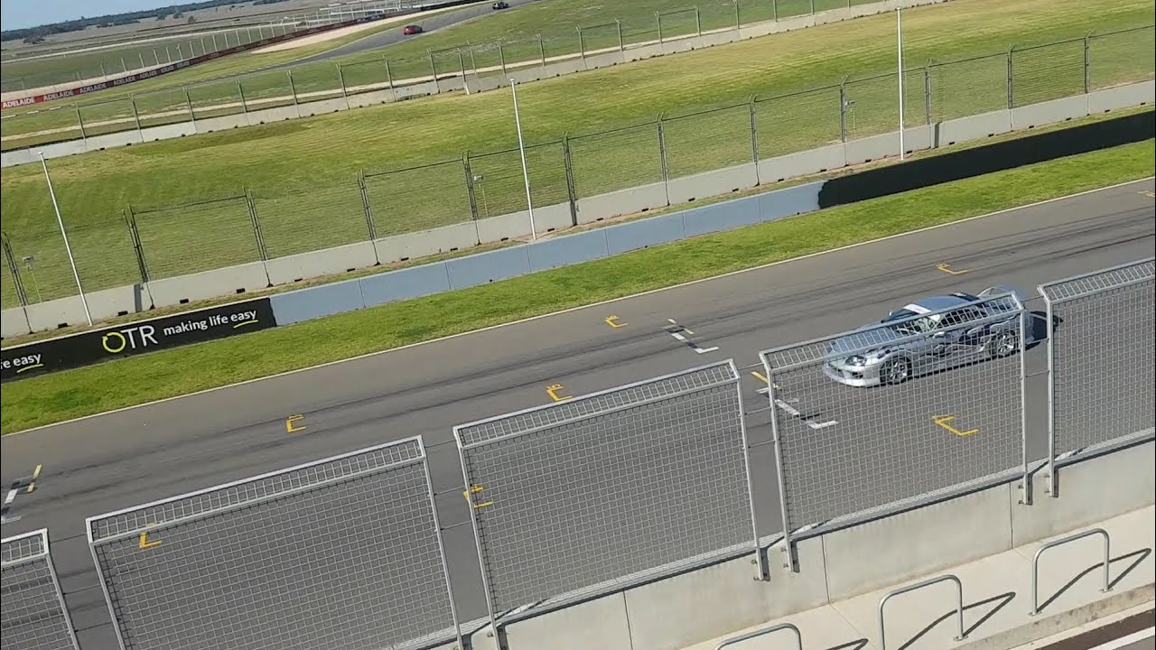 Track sessions - JDM Speed 2023 The Bend Motorsport Park - YouTube