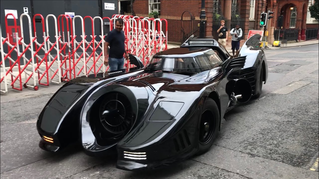 Batman Pulls Up To Central London In The Batmobile | Supercars In ...