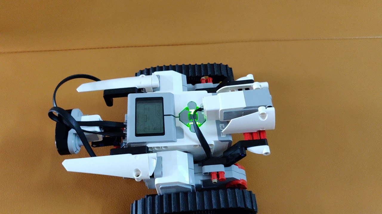 Mindstorms - Tank with Remote Control - YouTube