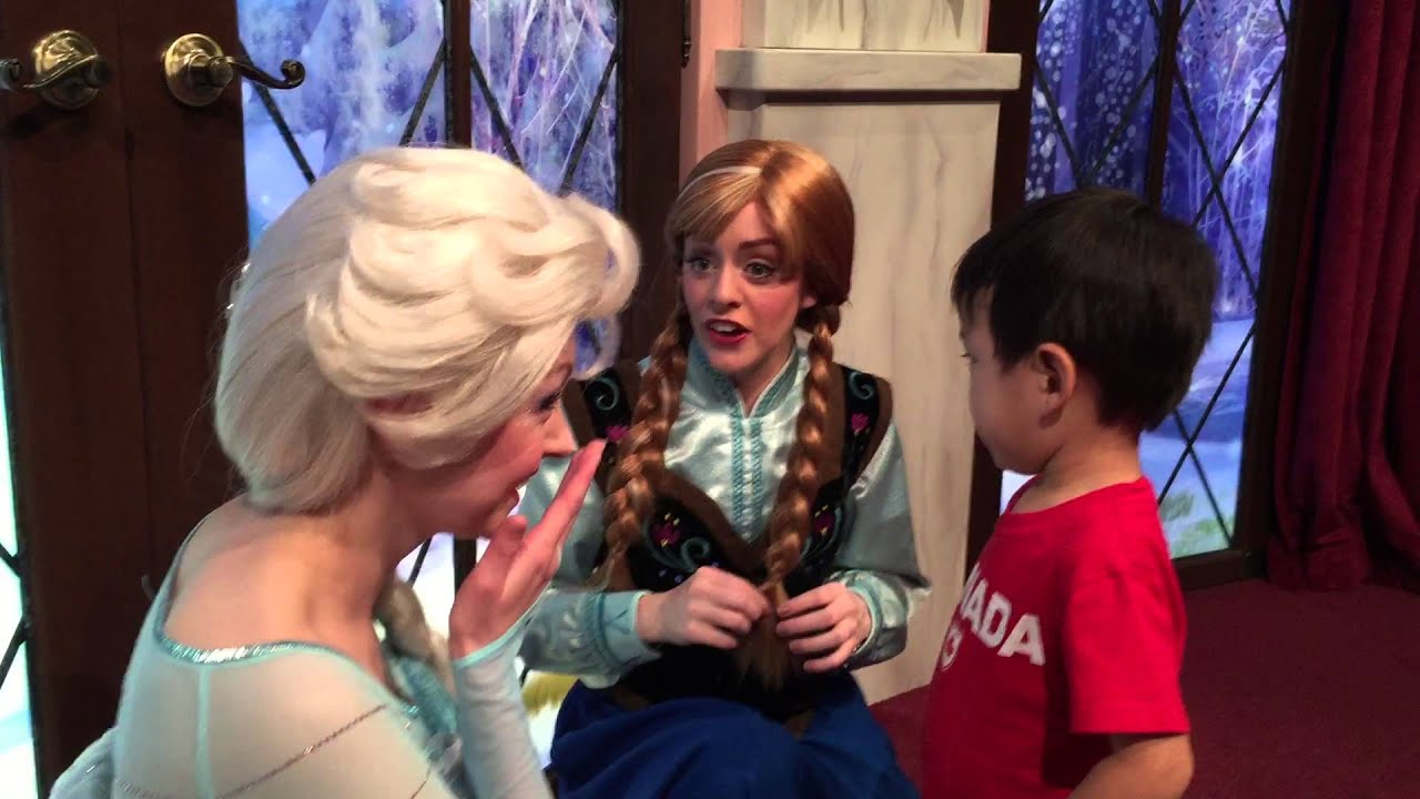 Disneyland meeting queen Elsa and Anna - YouTube