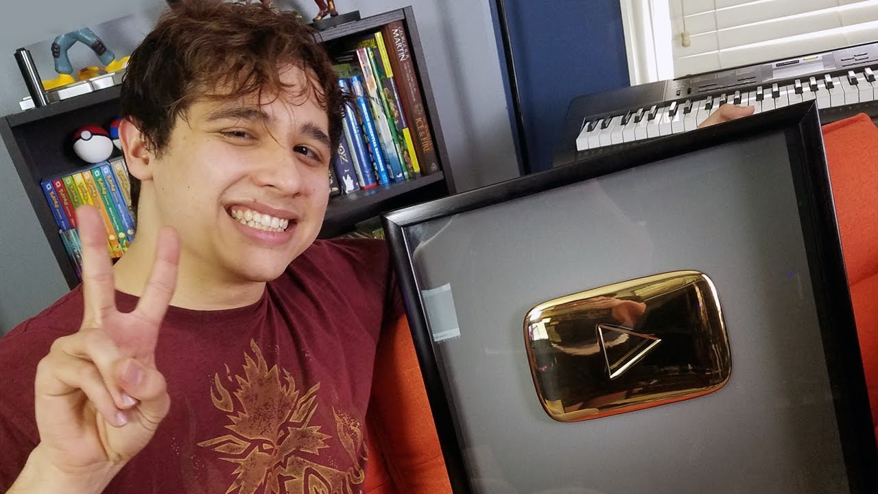 ITS FINALLY HERE!!! 1 Million Subscriber Play Button Unboxing - YouTube