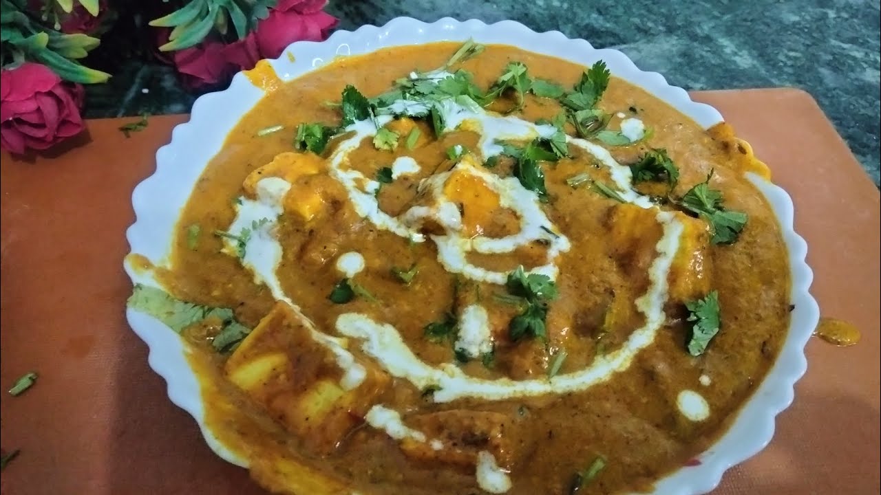 paneer lababdar😋sabhi ki favourite recipe 😋😋😋😋 इसके आगे होटल ढाबा भी ...