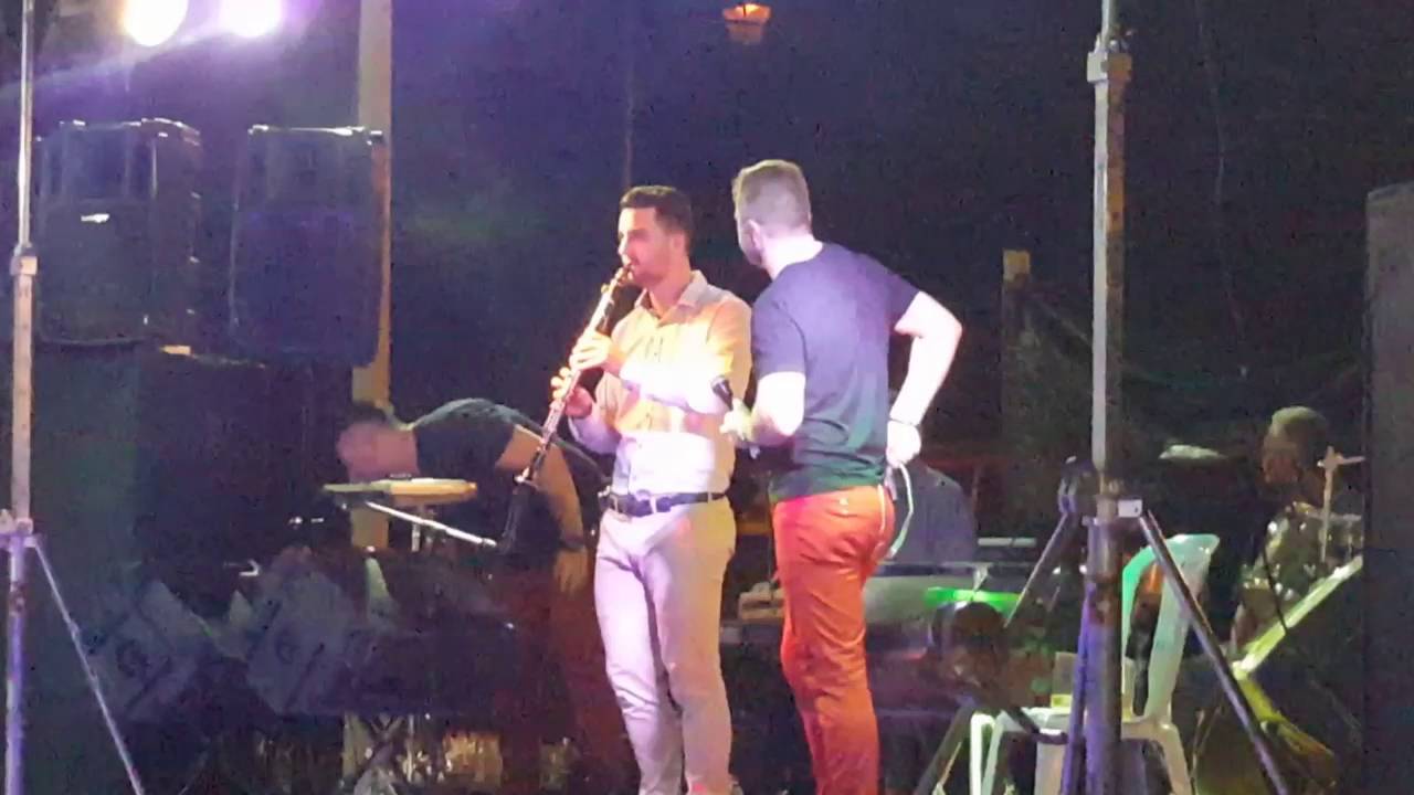 ΒΕΛΙΣΣΑΡΗΣ-ΚΟΚΚΟΡΗΣ ΛΕΥΚΑΔΑ 29-7-2016 (ΠΟΙΑ ΣΚΥΛΑ ΜΑΝΑ) (2) - YouTube