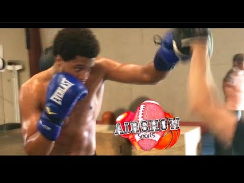 MONEY POWELL IV Blasts MITTS w/Coach JASON JONES - YouTube