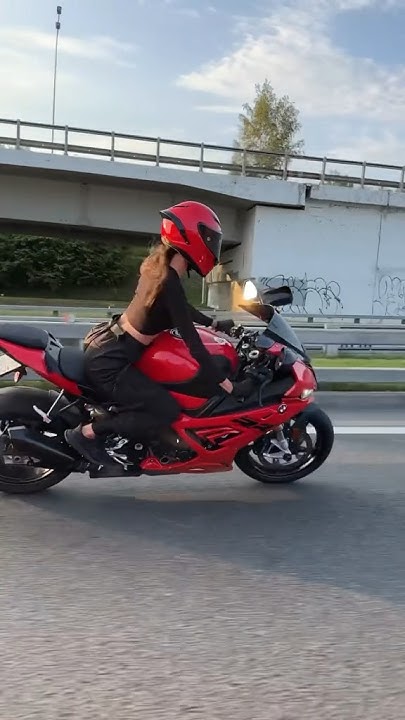 Beautiful girls in bike 2 - YouTube