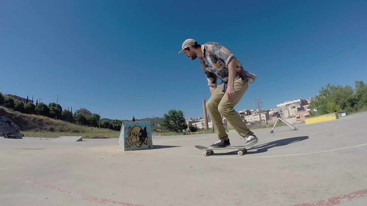 Elliott Skate BCN* - YouTube