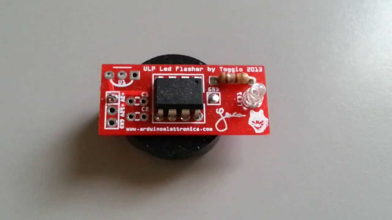Ultra Low Power Led Flasher (with Attiny85) - YouTube