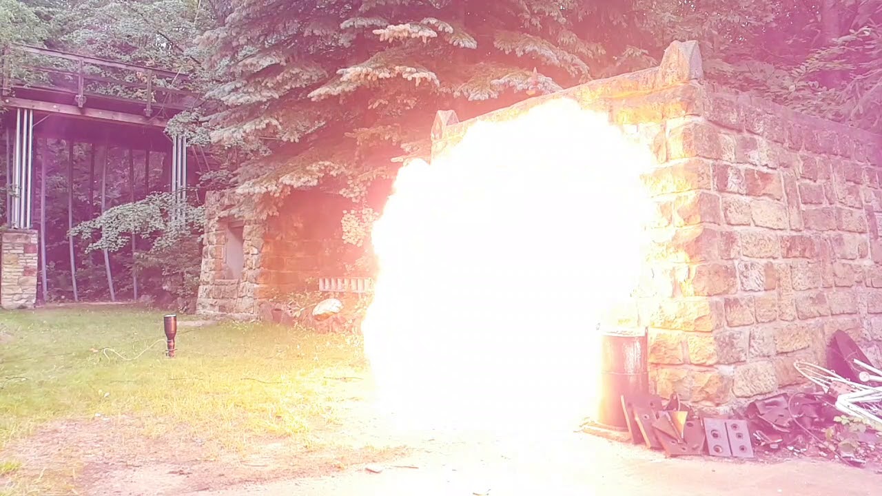 "Fire-Donut" (Can-Popper) in Slowmotion - YouTube