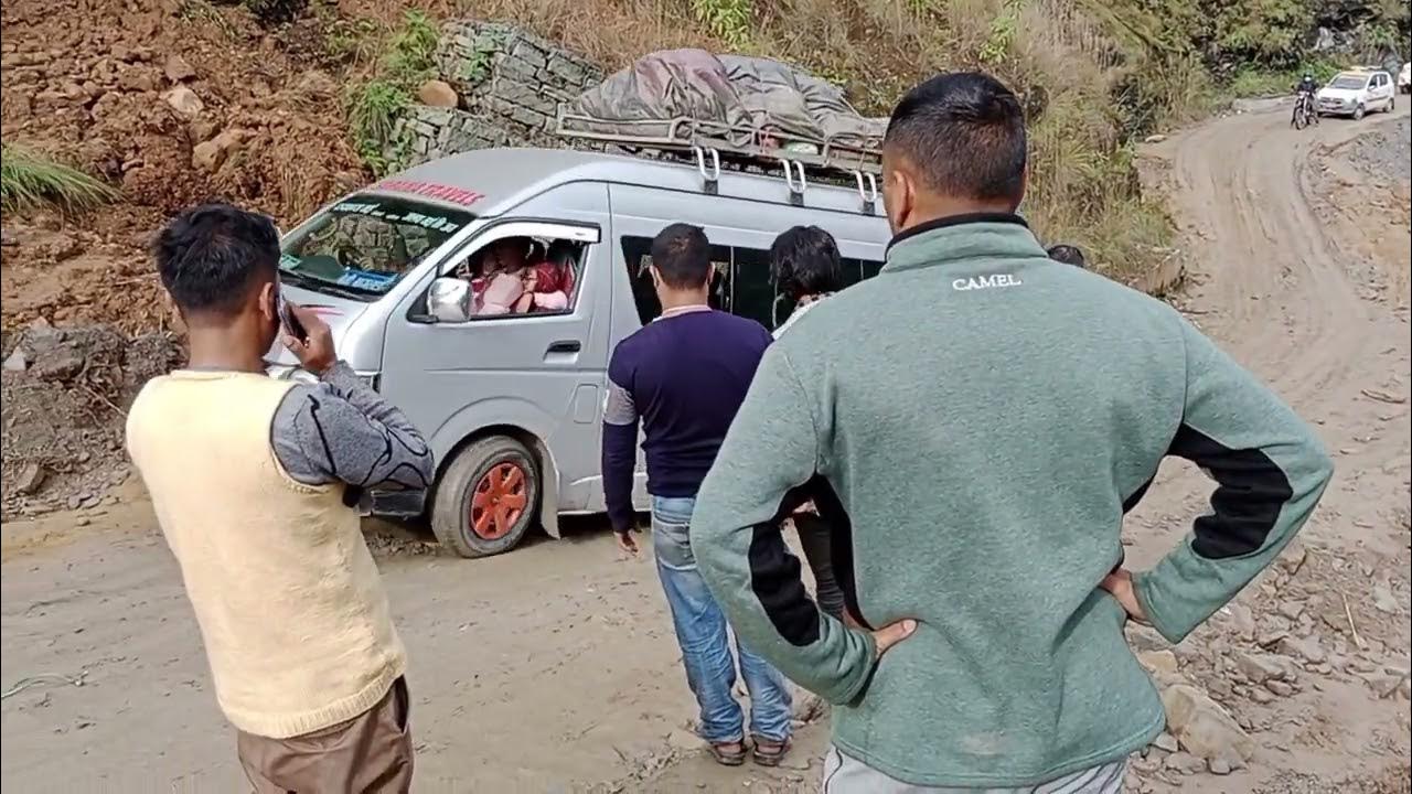 यात्रा कहाँ सजिलो छ र लाखौं सपना बोकेर यात्रा तय गरेको बटुवा थाह हुन्न