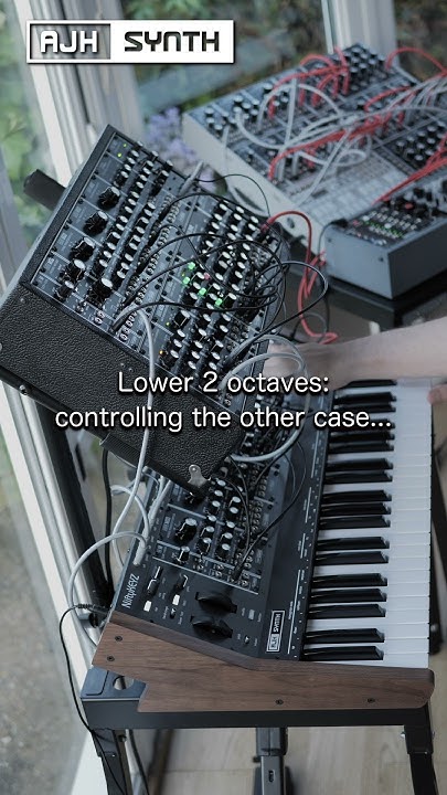 MiniMod Keyz & Arps - Keyboard Split function and Dual Arpeggiator running 2 synth voices # ...