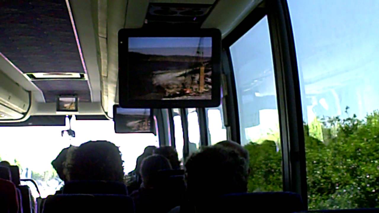 En autobus vers le sommet du barrage LG2 - YouTube