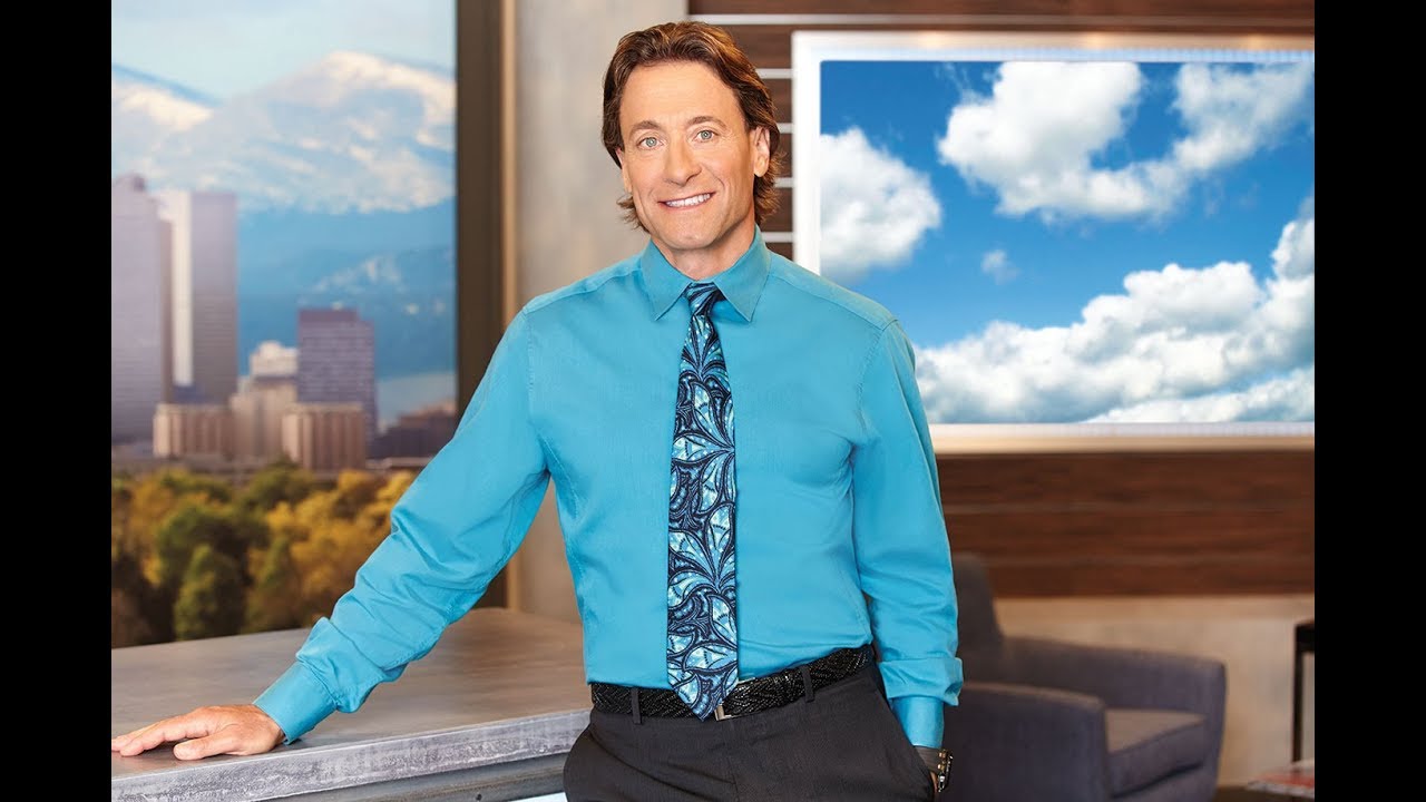 Andrew Lessman on the Monday Night Show - 12/10/18 - YouTube