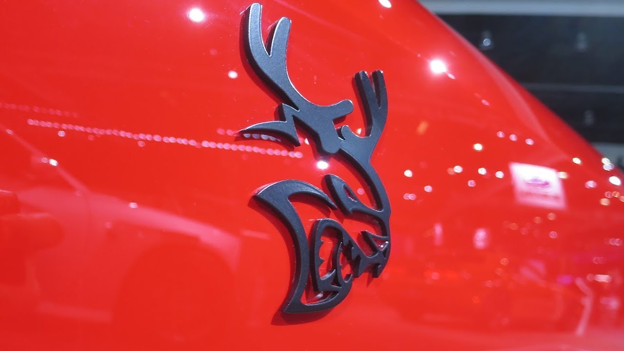 THE LA AUTOSHOW Dodge Challenger SRT Redeye is Santa's New Sleigh - YouTube