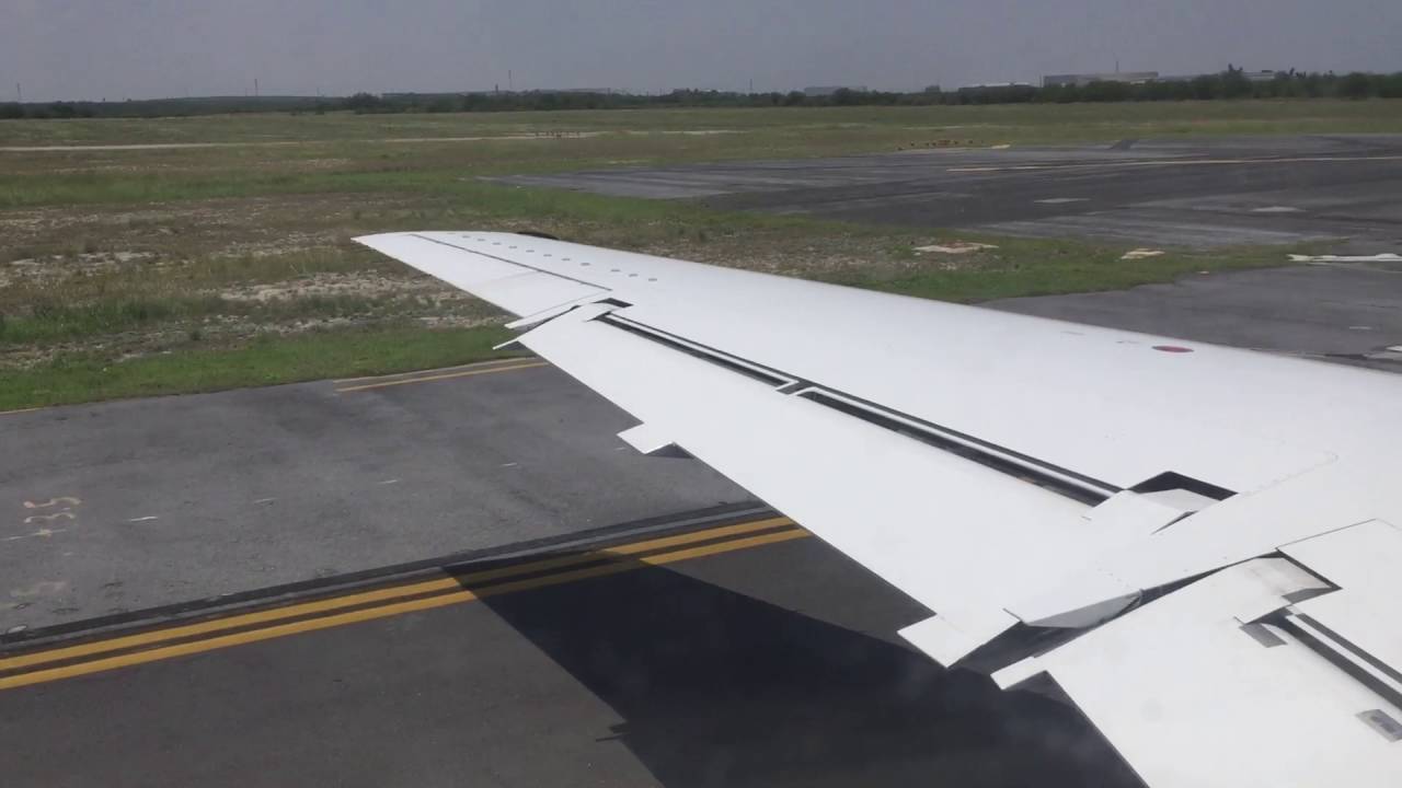 TAR Embraer 145 despegue en Monterrey - YouTube