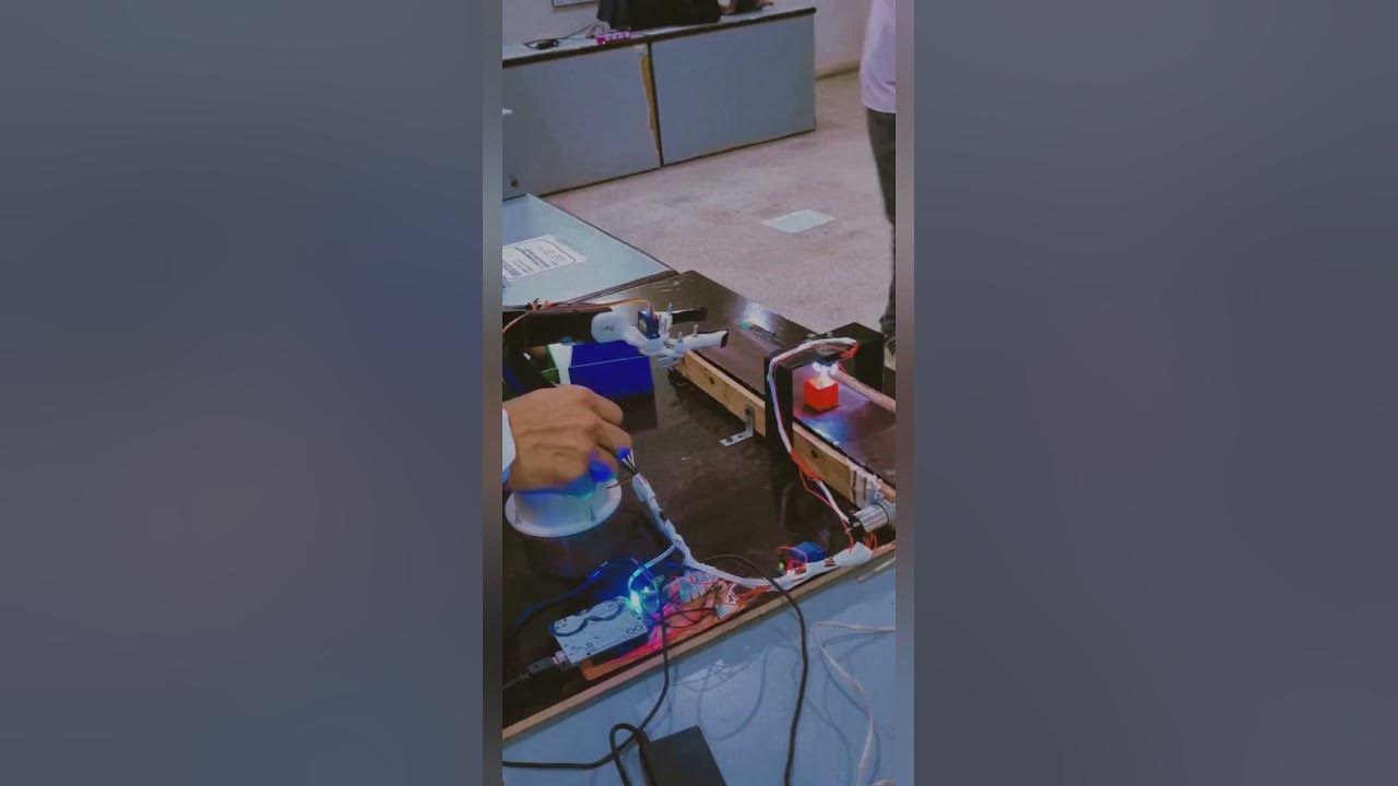 Automatic Color sorting robot from conveyer belt || Automatic Pick and ...