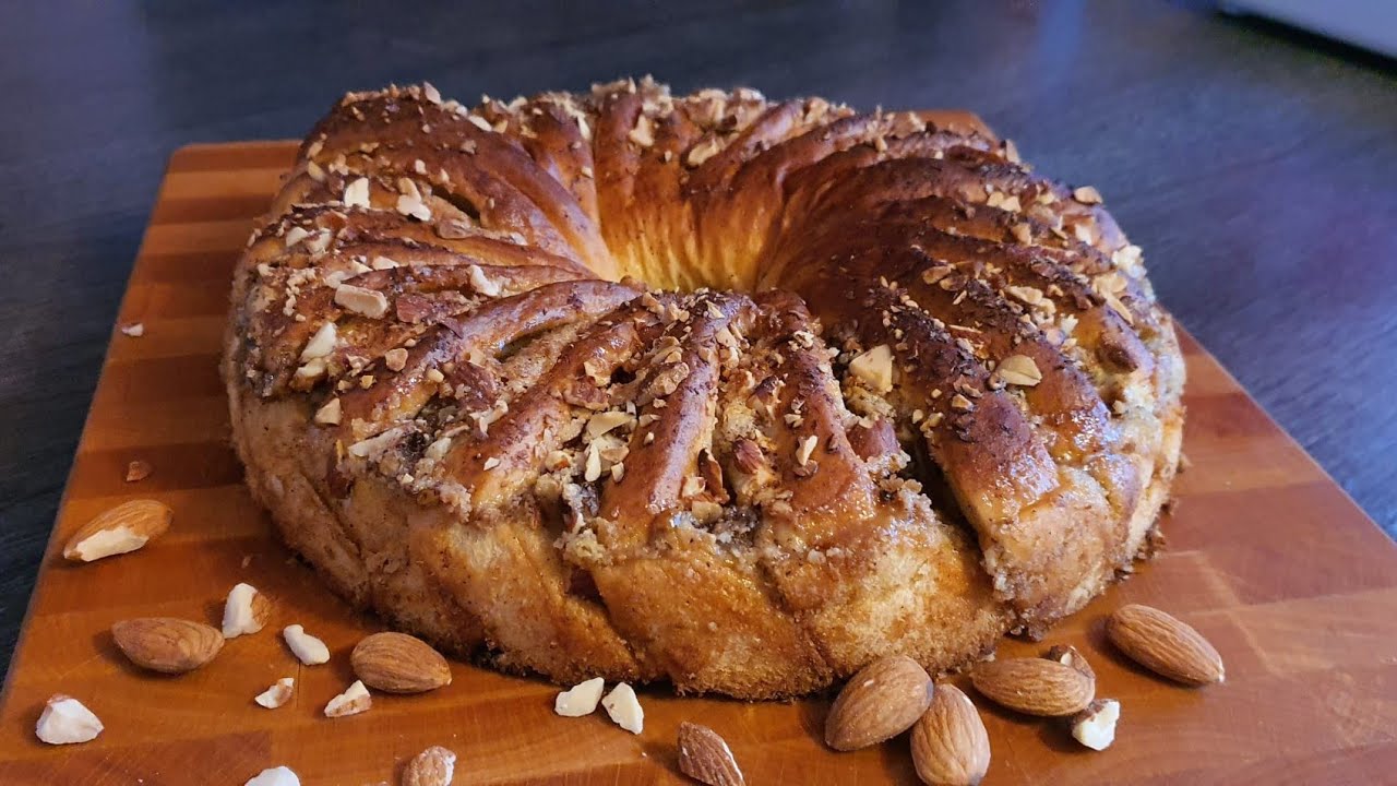 Svensk Vete Kanel krans med kanel fyllning /وصفة البريوش السويدي مع ...