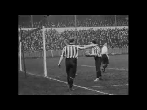 William Foulke Goalkeeper legends - YouTube