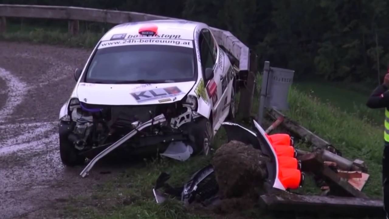 The Funniest rally crash ever - YouTube