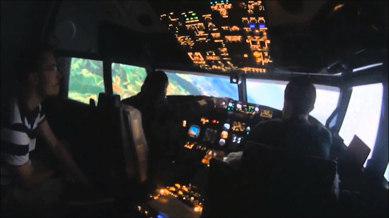 Dasty Fly Sim - Simulatore Boeing 737 800 NG - YouTube