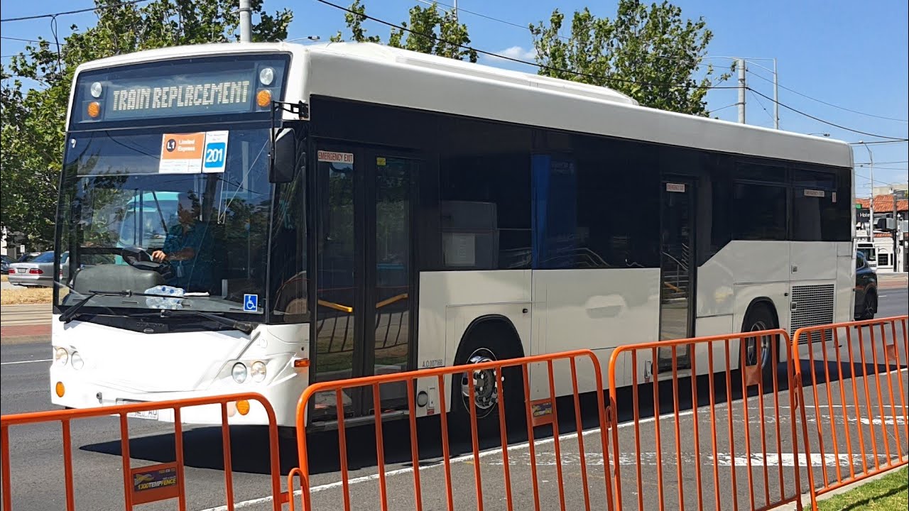 Drivers Bus Lines #42 Denning Phoenix Low Floor - Cat Custom Coaches ...