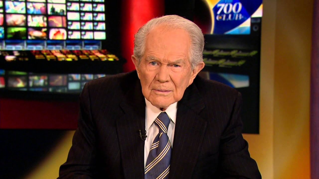 News on The 700 Club: December 16, 2014 - YouTube