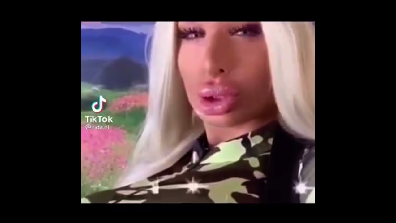 stan twitter // multiple people looking confused - YouTube