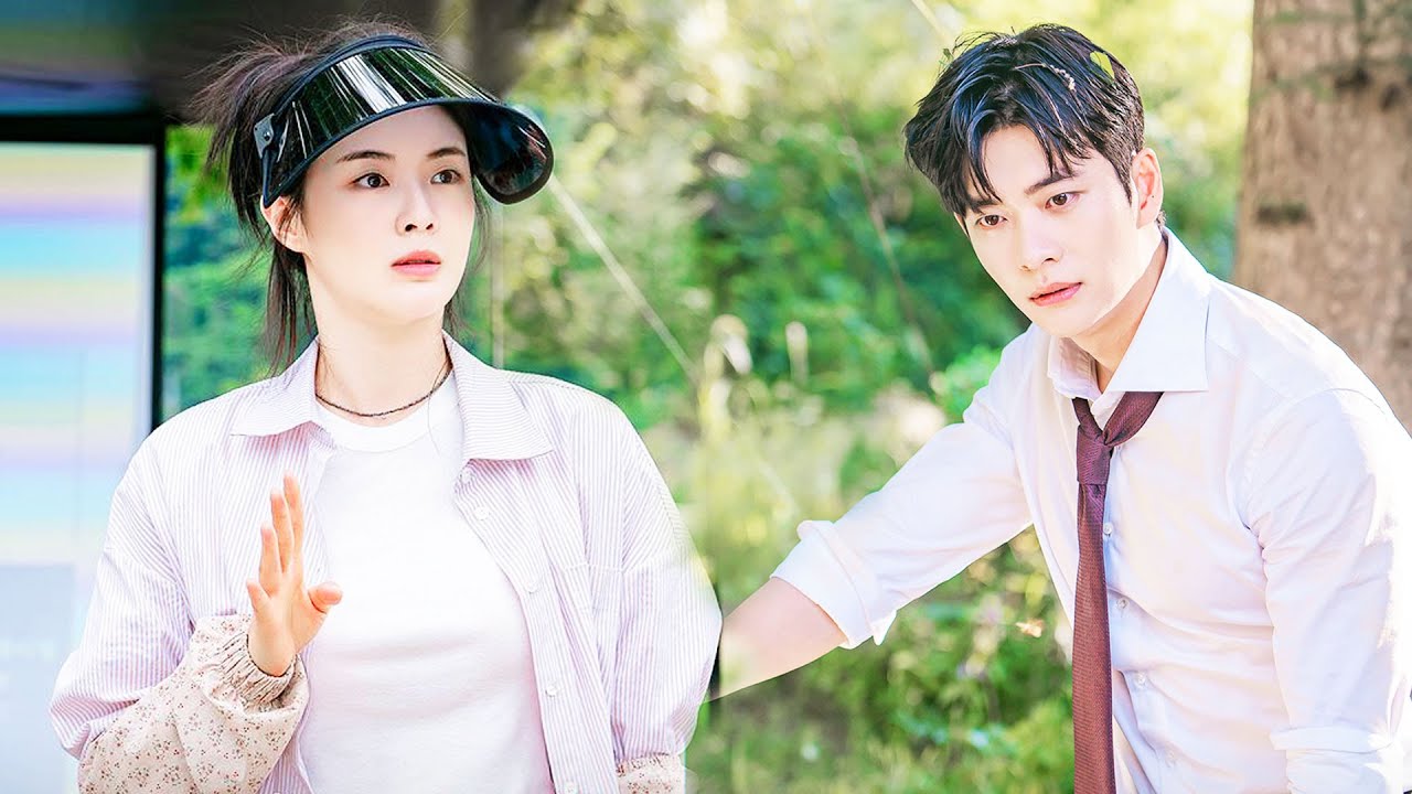 The New Picky Boss Became My Neighbor, And a Female Subordinate ...