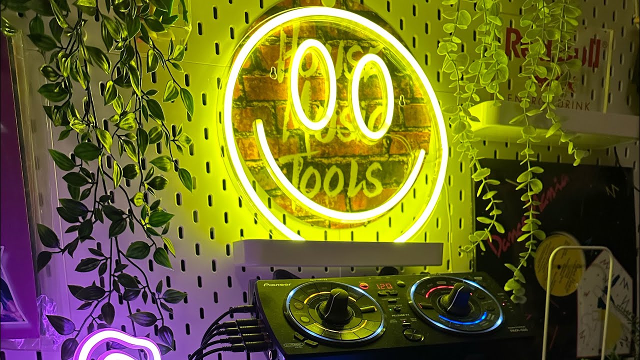 House & Breaks DJ Set by TJ Da Tool - YouTube