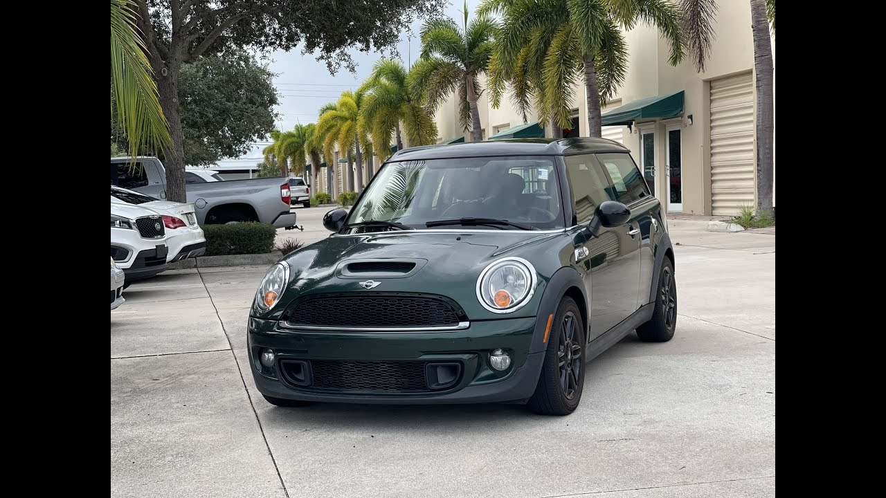 2013 MINI Clubman Cooper S Hatchback 3D GREEN - YouTube