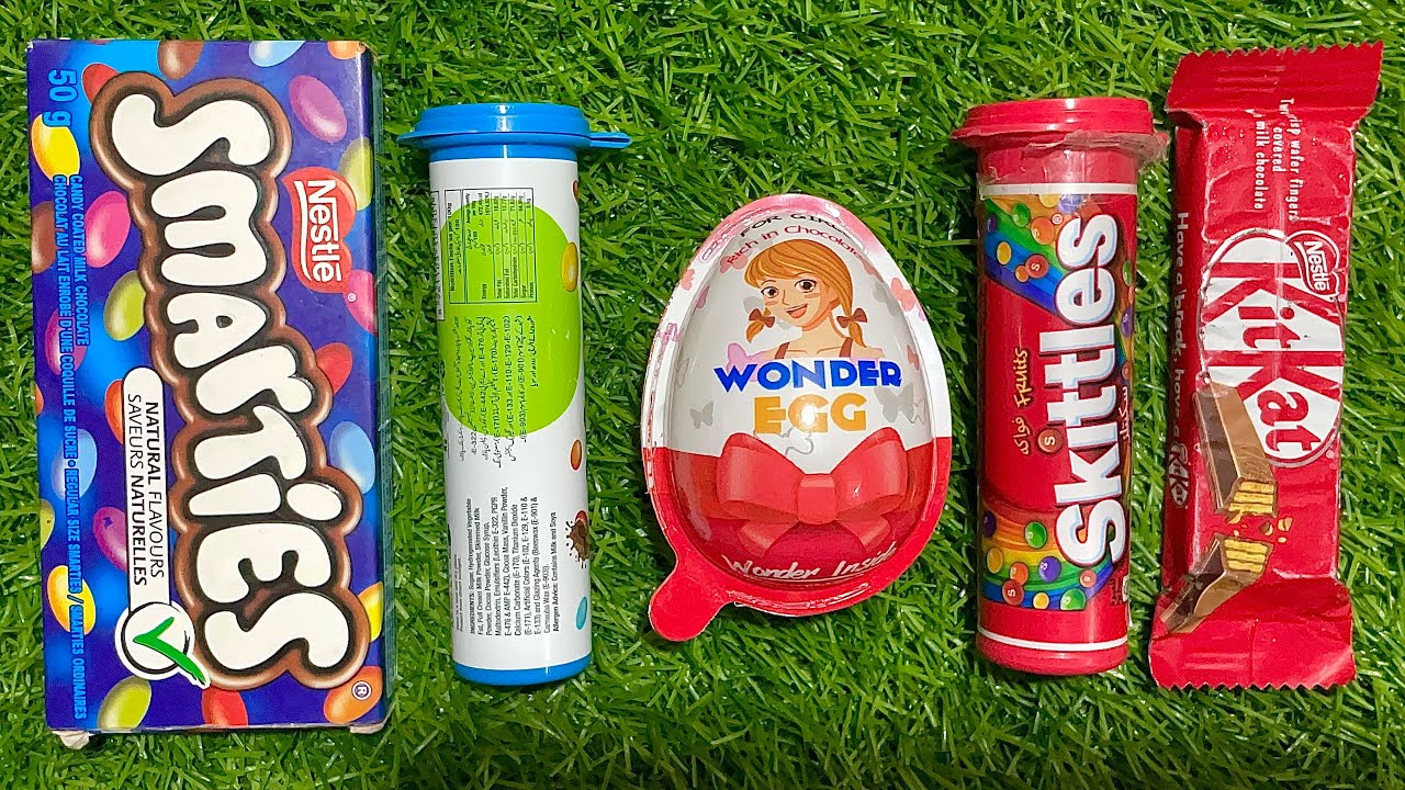 Satisfying I opened the wonder girl surprises eggs and Smarties ...