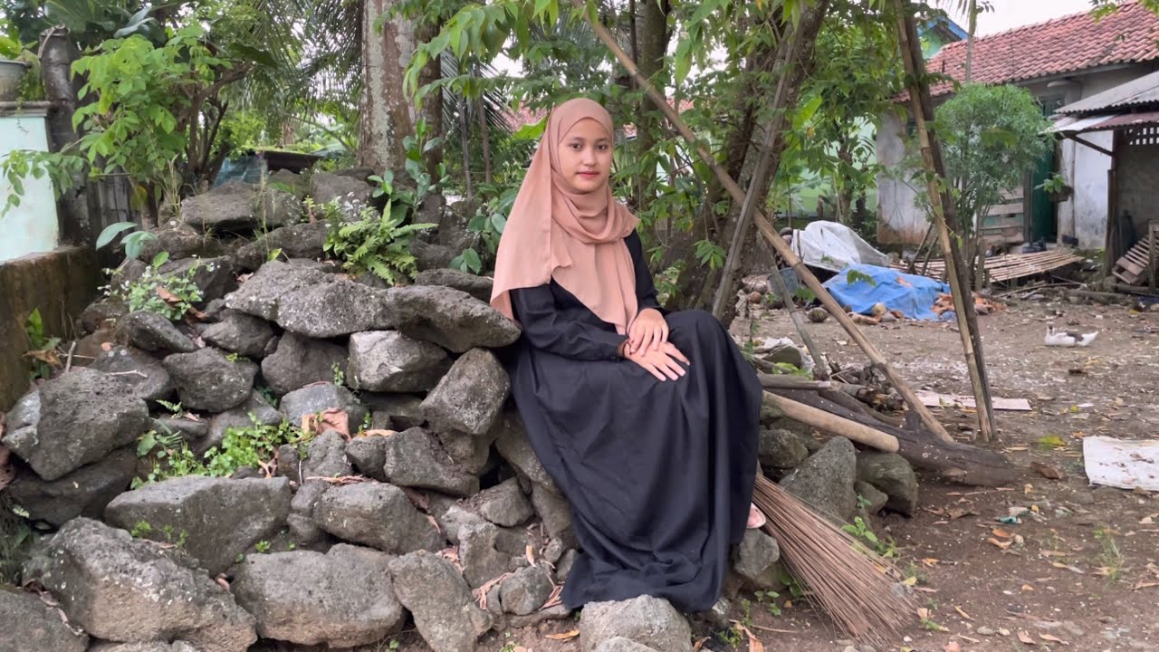 PERAWAN DESA GADIS YATIM CANTIK ALAMI HIDUP SEDERHANA DI PELOSOK ...