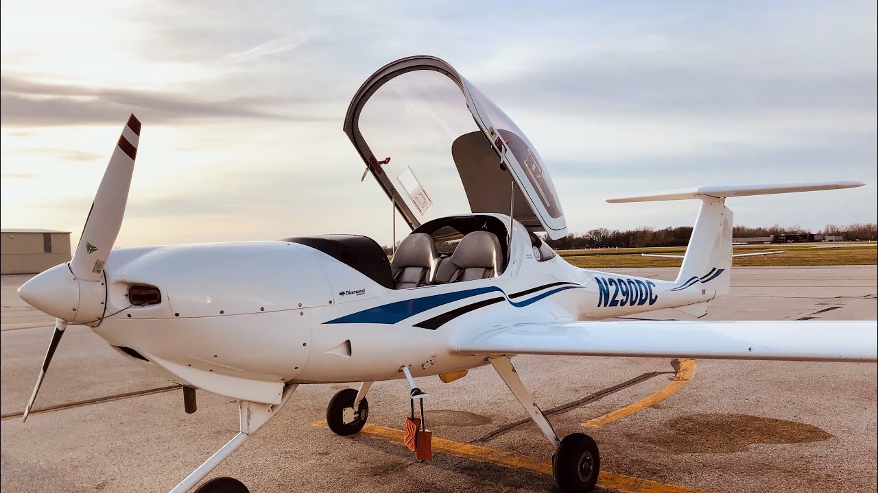 Diamond DA-20 Steep Turns (First Time Talking To ATC) - YouTube