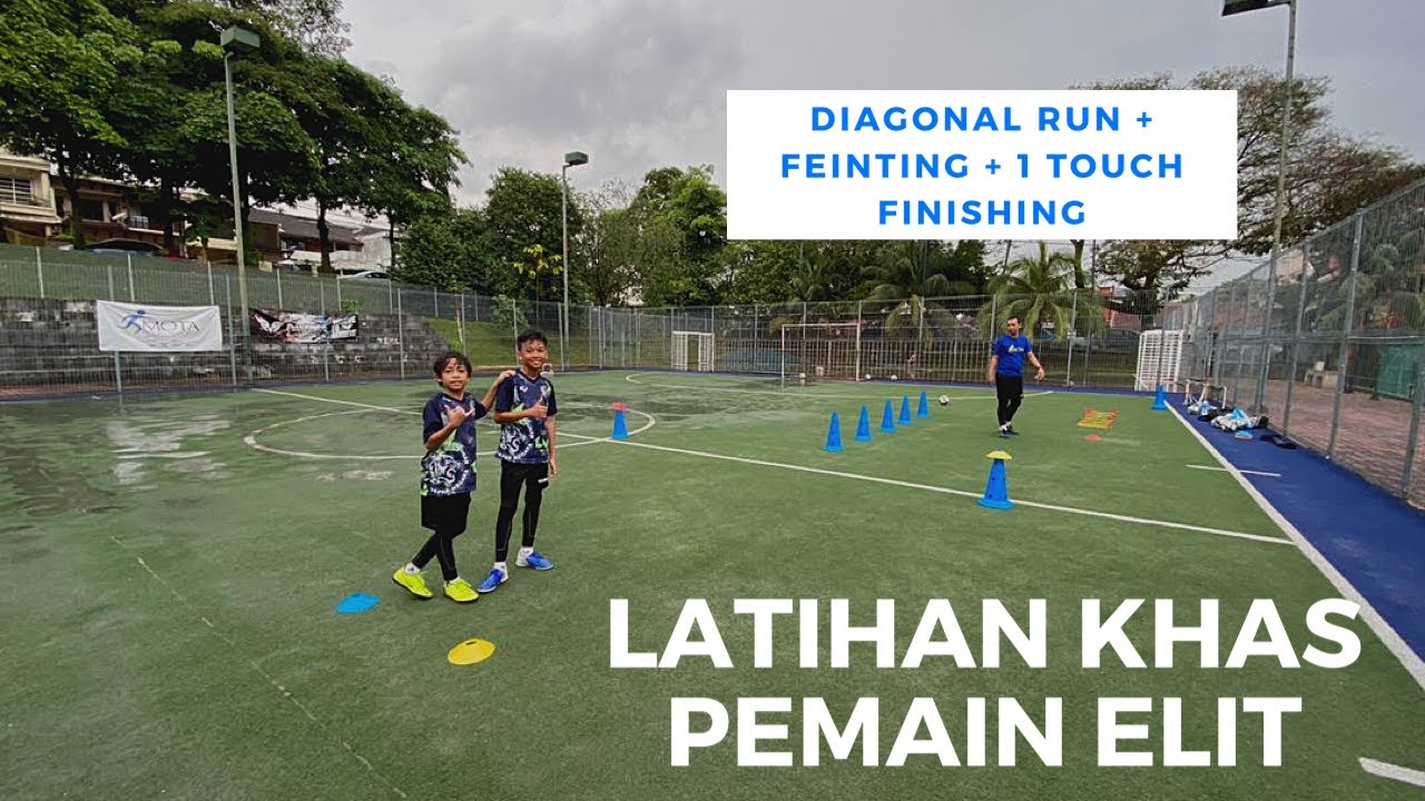 Kids Training : Diagonal Run + Feinting + 1 Touch Finishing - YouTube