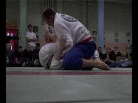 Jani Lax VS Jhon Olav Einemo Bad Boy Cup 2001.mpg - YouTube