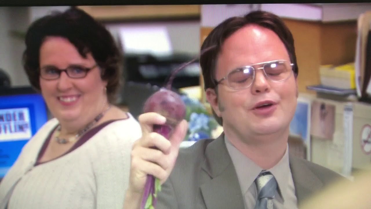 Andy pretending to be Dwight - YouTube