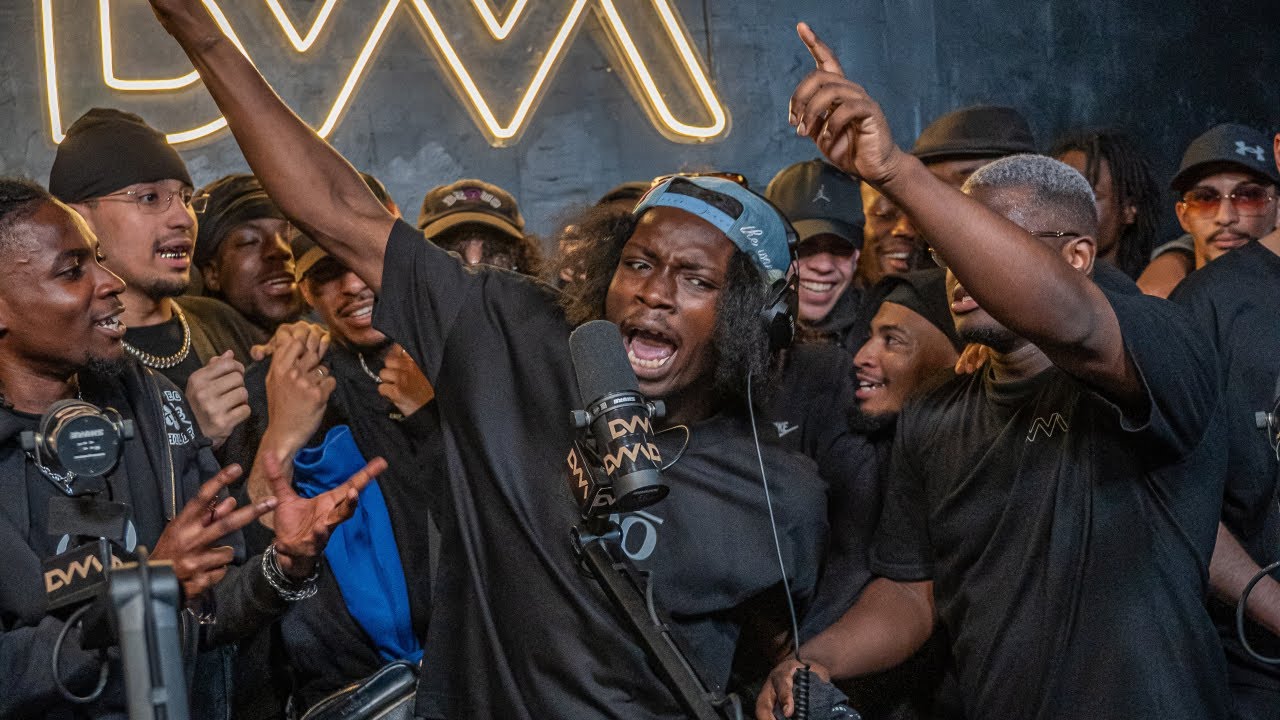 [EXCLU] La Mano 1.9 - Qui es tu ? #dvmshow - YouTube