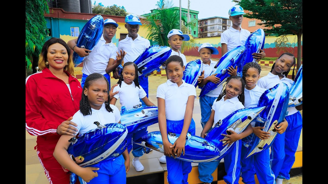 MRC Presents The Professor Rhymes, Famous Kids Club (Official Movie ...