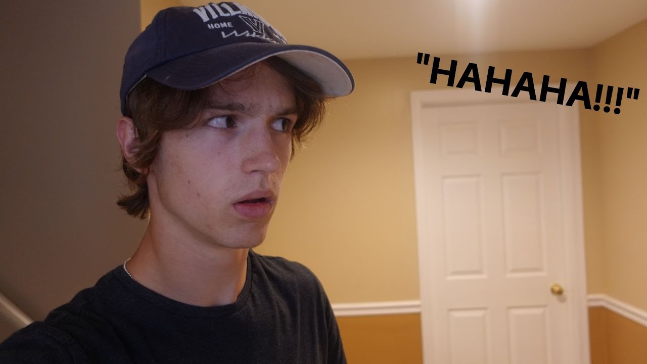 The Truth Behind Laugh Tracks - YouTube